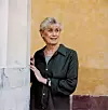 Årets beste bøker 2025: Åsne Seierstad, Jon Fosse, Nora Dåsnes, Eva ...