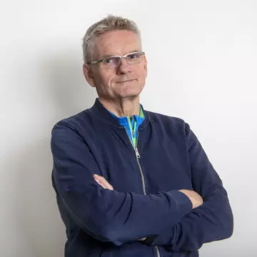 «Gutta» lanseres som storbyprosjekt. Omar inn i en unik trenerrolle